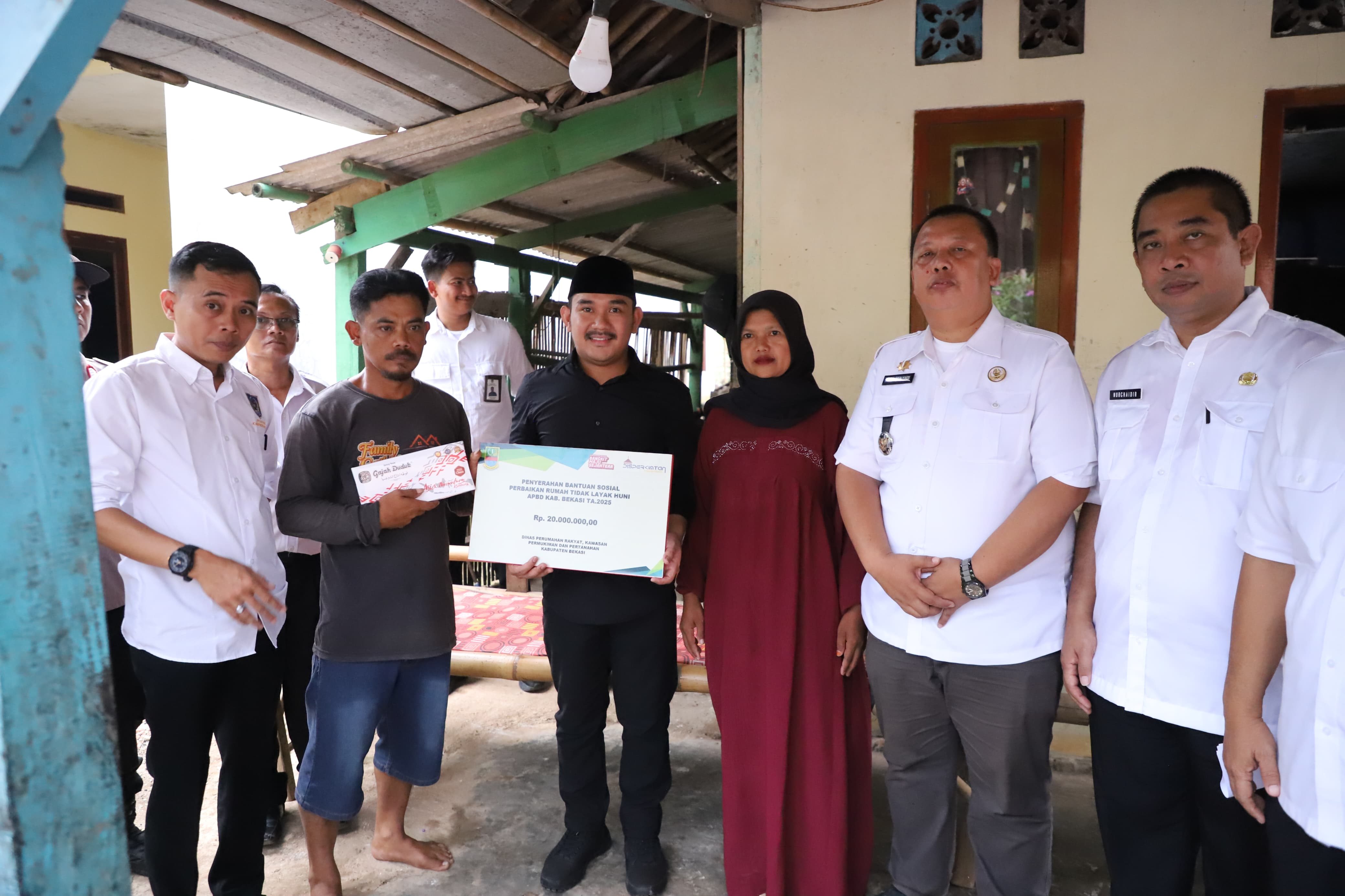 Bupati Bekasi Tinjau Program Rutilahu dan SPALDS, Kuatkan Pembangunan ...