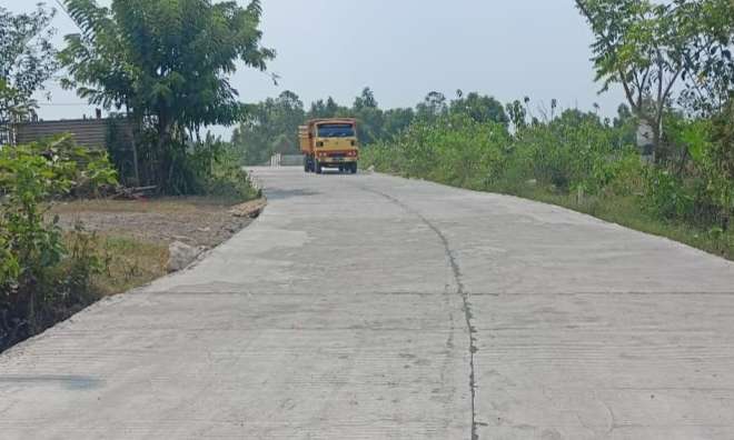 Pemkab Bekasi Perbaiki Ruas Jalan Alternatif Penghubung Dua Kawasan Pemkab Bekasi Perbaiki Ruas Jalan Alternatif Penghubung Dua Kawasan