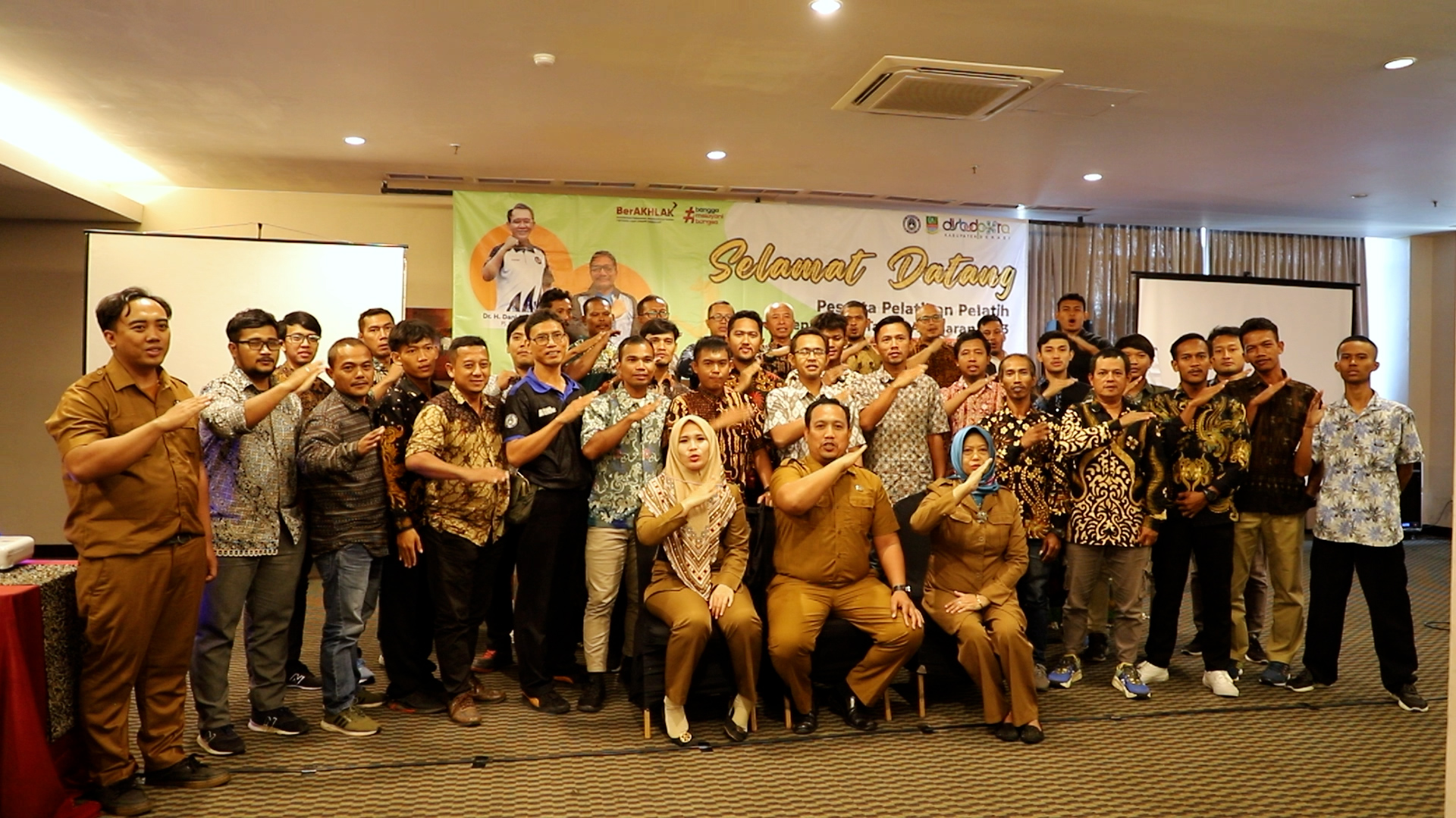 DEDY SUPRIYADI SECARA RESMI MEMBUKA PEMUSATAN LATIHAN PASKIBRAKA ...