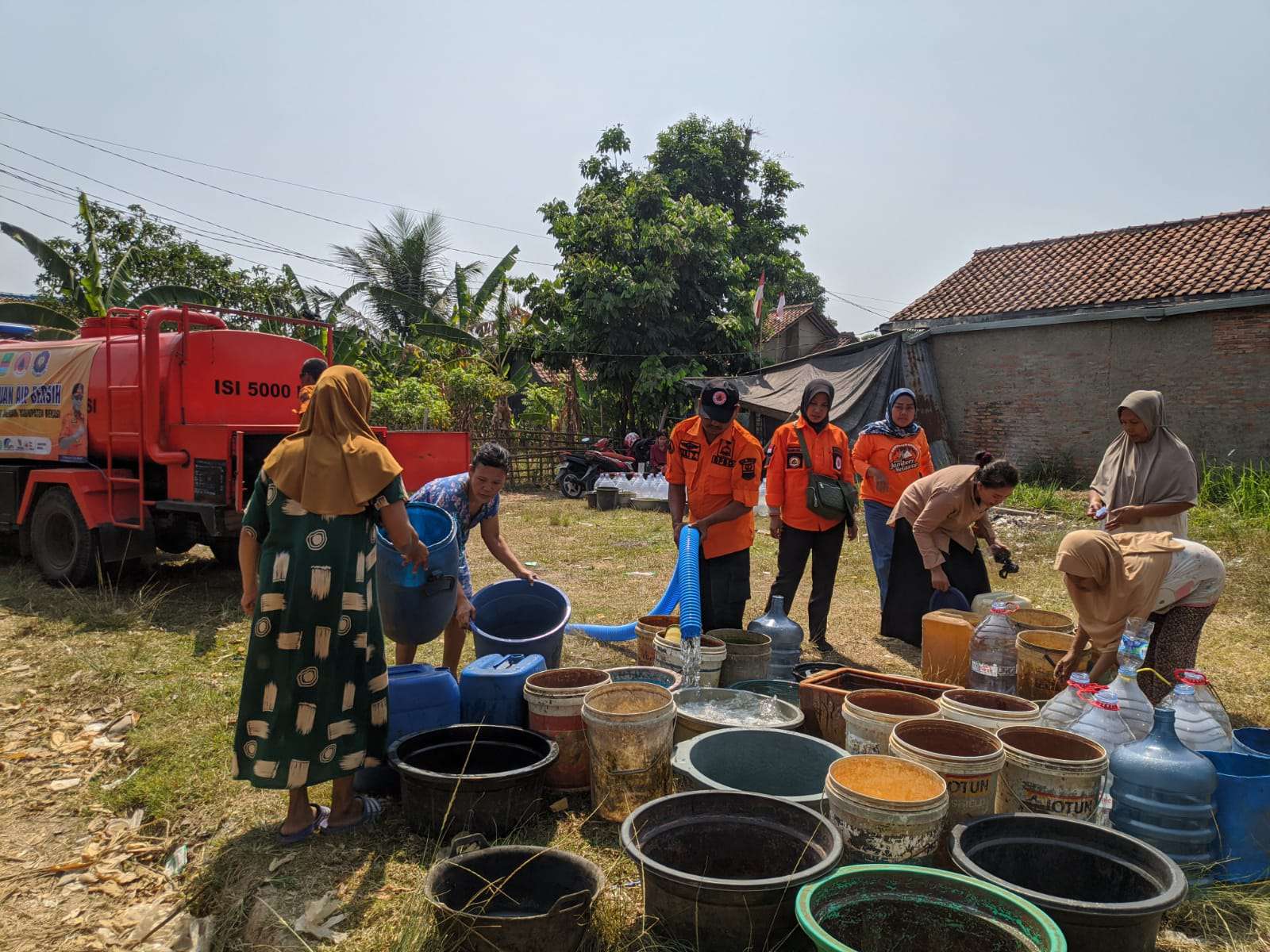 Update Distribusi Air Bersih BPBD Kabupaten Bekasi untuk Warga Terdampak Kekeringan, Rabu 6 ...