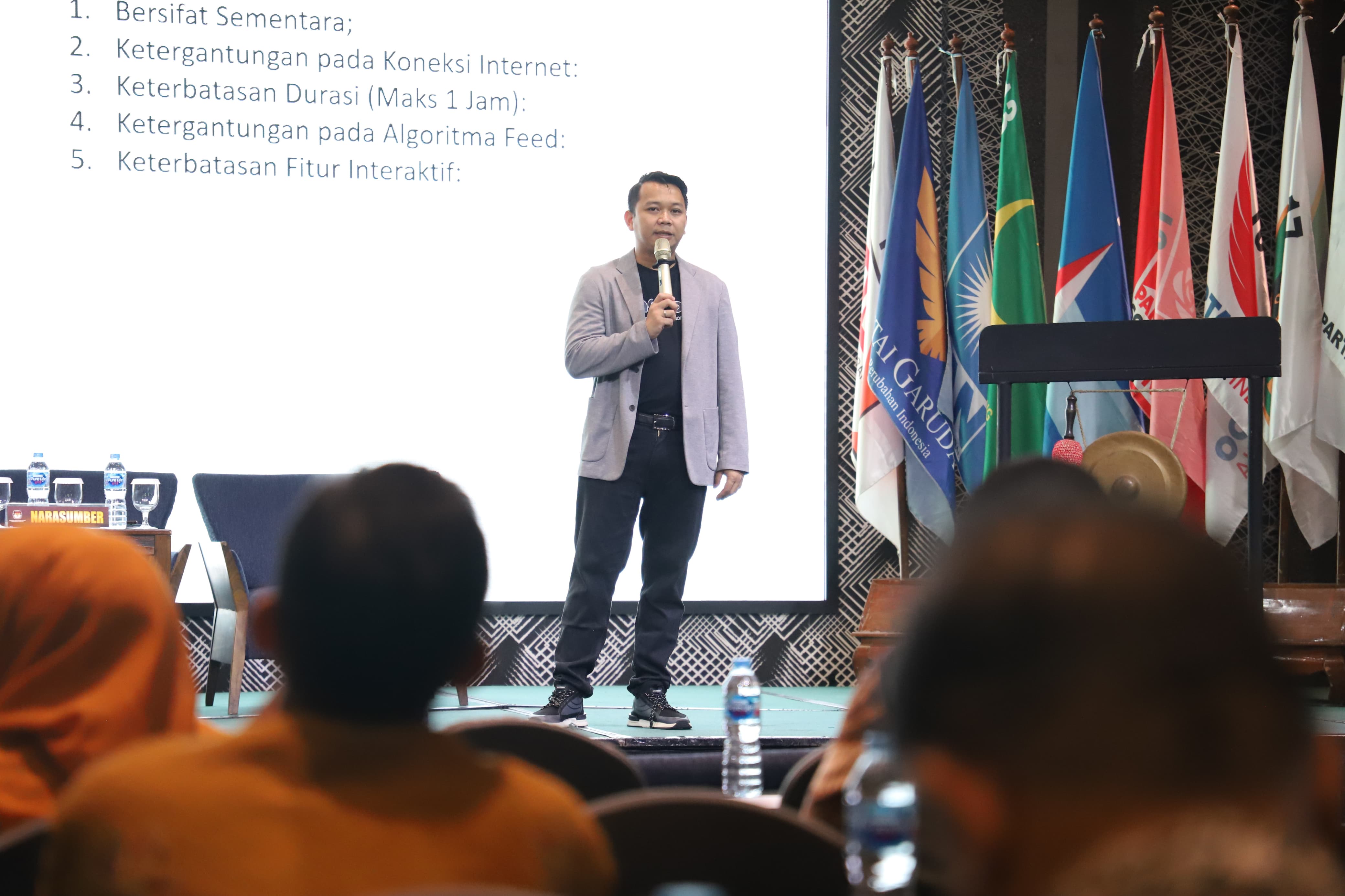 Bimtek Pengelolaan Media Sosial PPK dan PPS, Kabid IKP Rhamdan Nurul ...