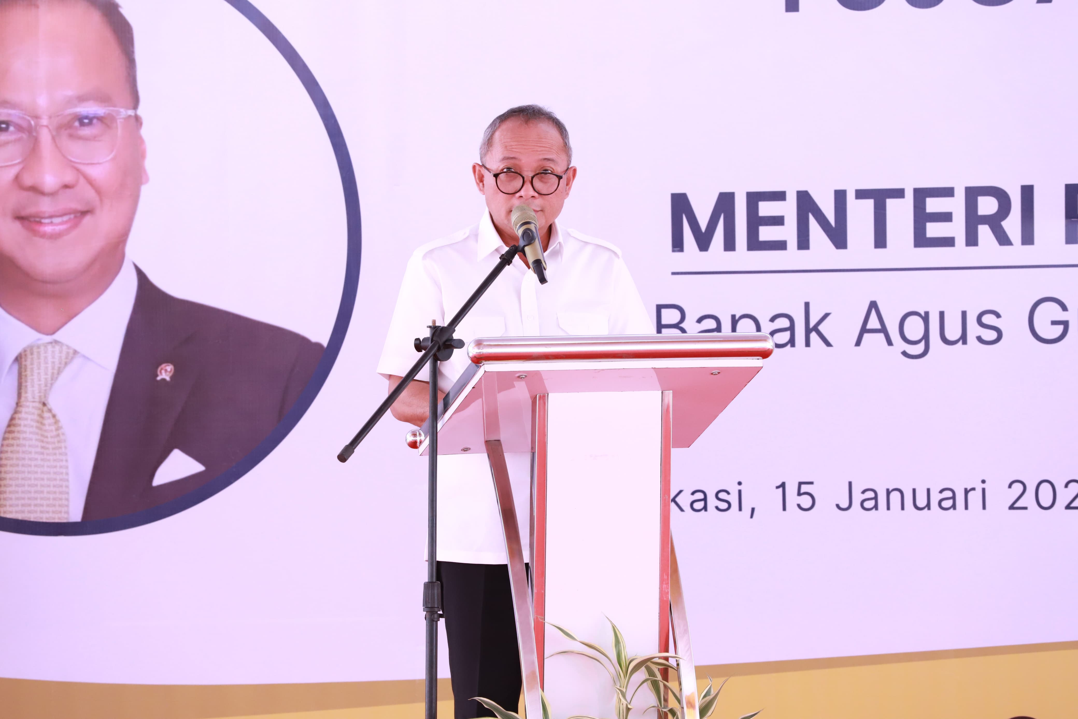 Pj. Bupati Bekasi Apresiasi PT. Gunung Raja Paksi Tbk. Ekspor Baja ...